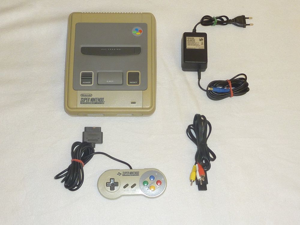 Super Nintendo SNES Konsole + Spiele + Zubehör (Gebraucht) in Basel für ...