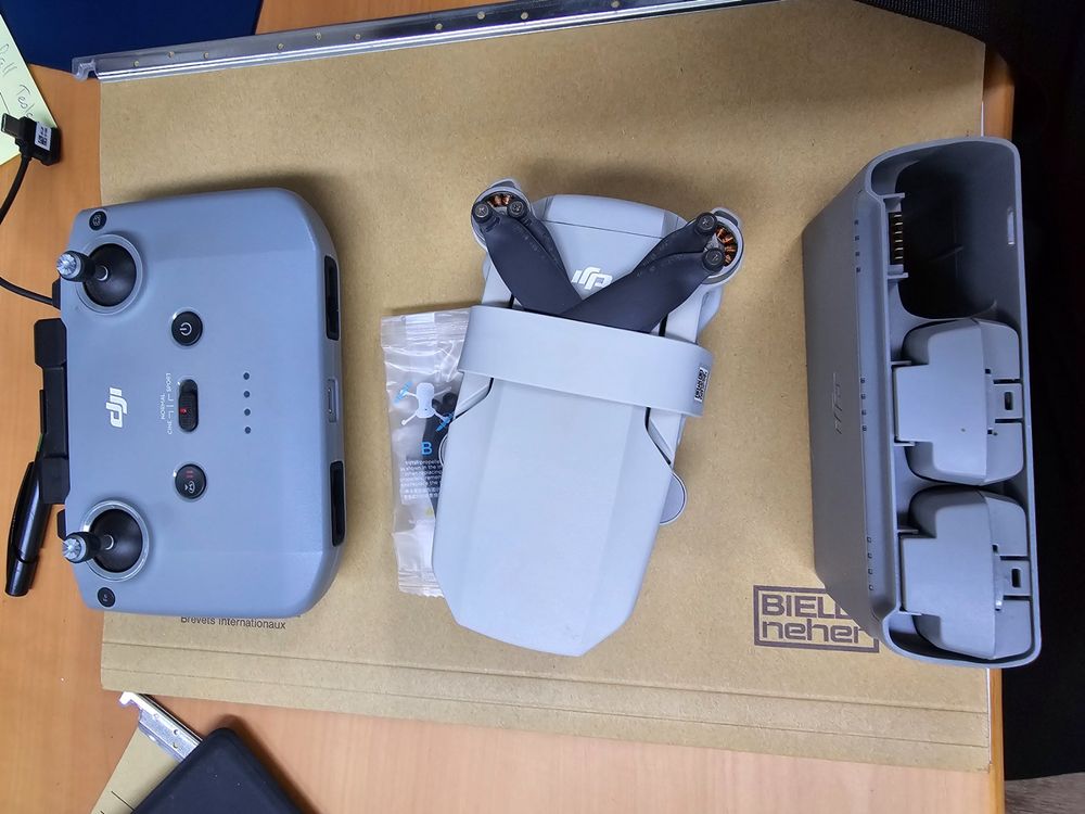 DJI Mini 2 Drohne 4K + Zubehör, Top Zustand! (Gebraucht) in Lostorf für ...