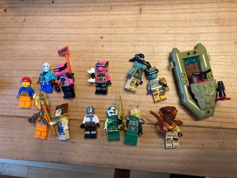 Lego Figuren (Gebraucht) in Zürich für CHF 23 – mit Lieferung auf ...