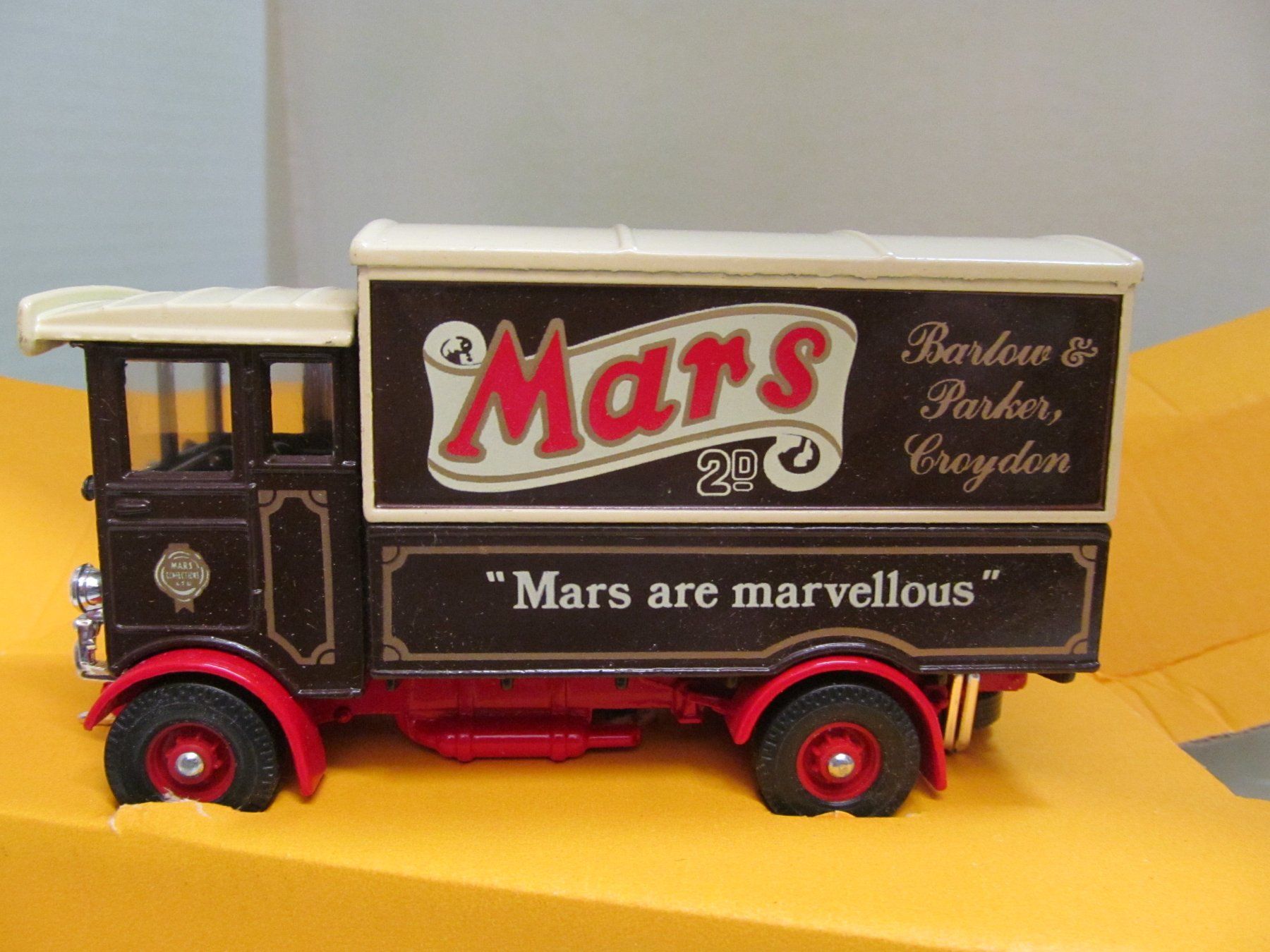 MARS WERBE MODEL CORGI ENGLAND AEC 508 LKW (Neu (gemäss Beschreibung ...