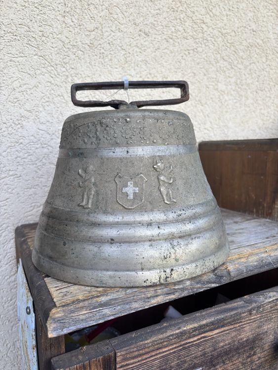 Glocke (Gebraucht) in Schangnau für CHF 65 – mit Lieferung auf Ricardo ...