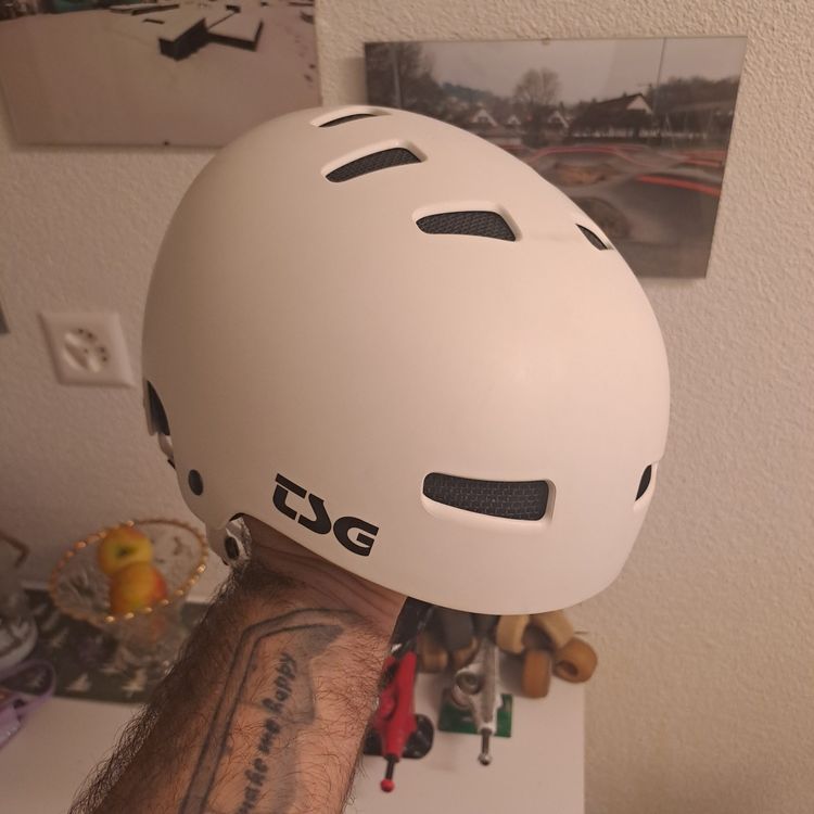 TSG Gravity Solid Helm (Neu (gemäss Beschreibung)) in Luzern für CHF 25 ...