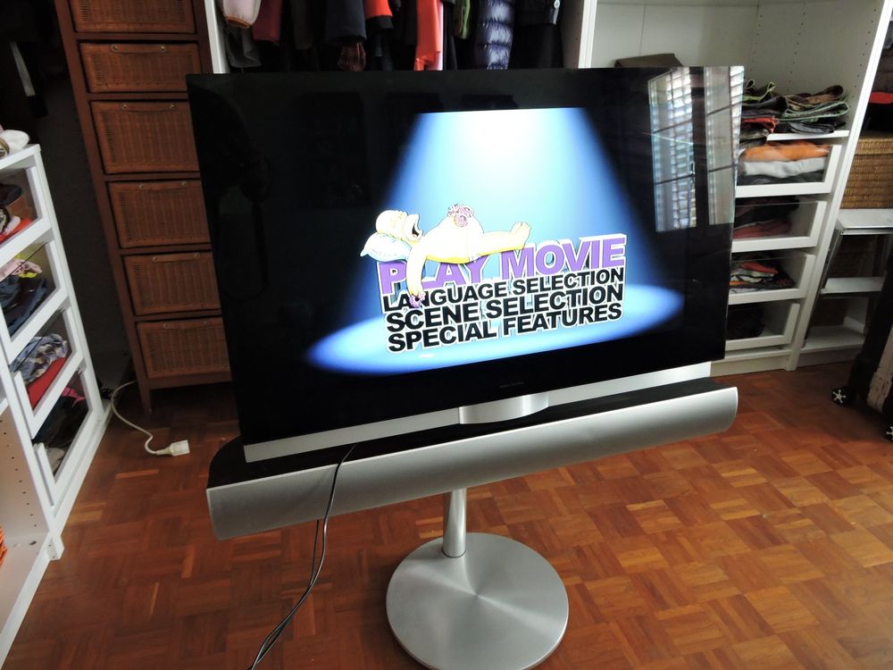 Beovision 7-32 mit Motorstandfuss und Sondbar Beolab 7-1 | Kaufen auf ...