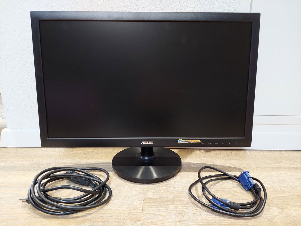 Asus PC Monitor 22" (Gebraucht) in Riniken für CHF 1 – nur Abholung auf ...