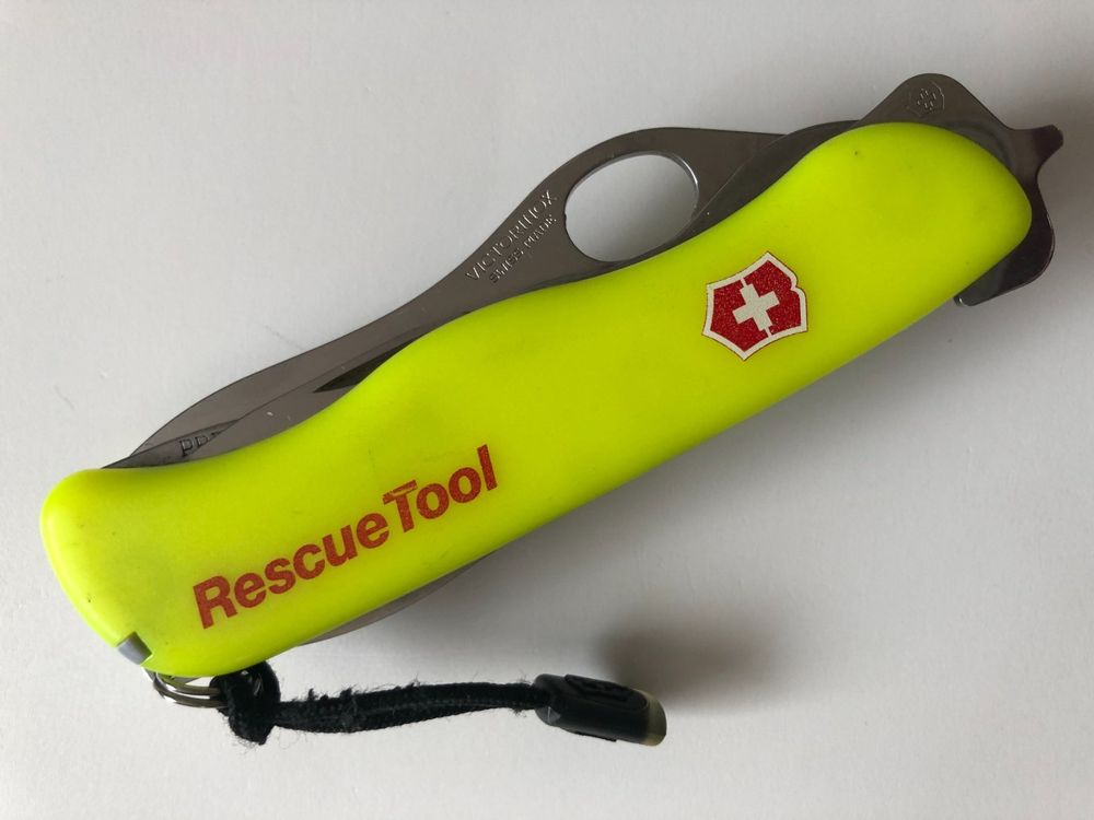 Victorinox Rescue Tool (Gebraucht) in Binningen für CHF 41 – mit ...