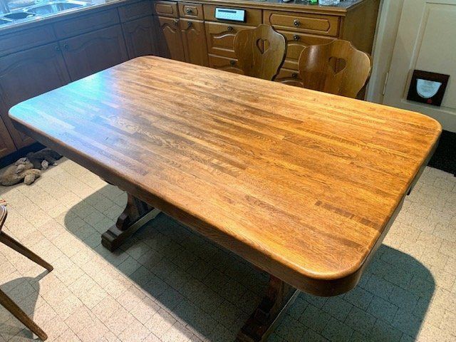 Massiver Klostertisch m. 6 Stabelen (Gebraucht) in Aathal-Seegräben für ...