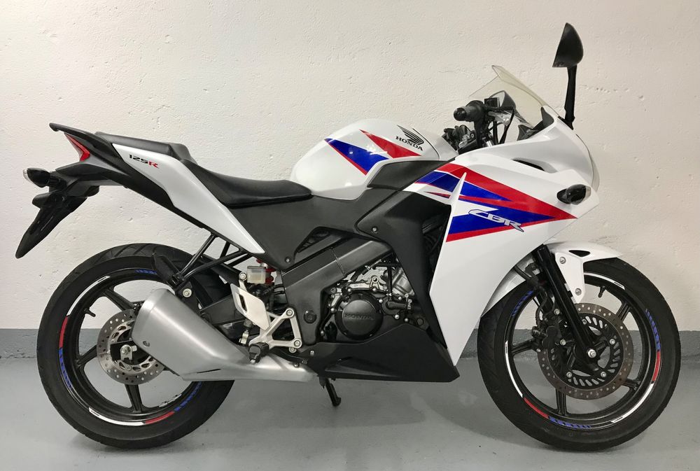 Honda CBR 125 R, Tricolore JC 50 frisch ab MFK | Kaufen auf Ricardo