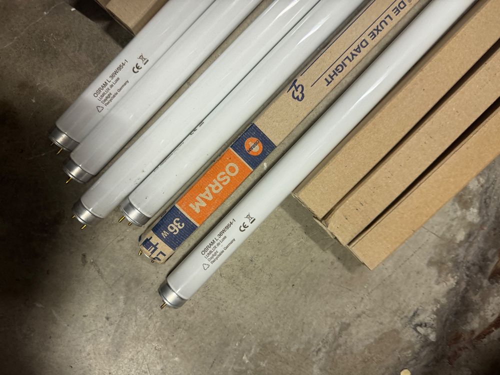 16 Osram Rohren 97cm und 60cm Lieferung per Post (Gebraucht) in Thun ...
