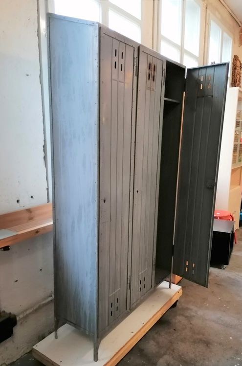 Antiker Spind, 3er-Gruppe, Metall | Kaufen auf Ricardo