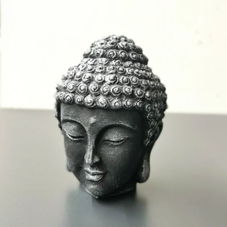 Beton Buddha | Kaufen auf Ricardo