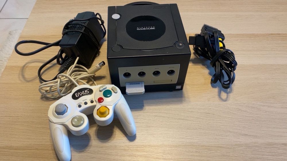 Console Gamecube / Game cube (D'occasion) à Tavannes pour CHF 75 – avec ...