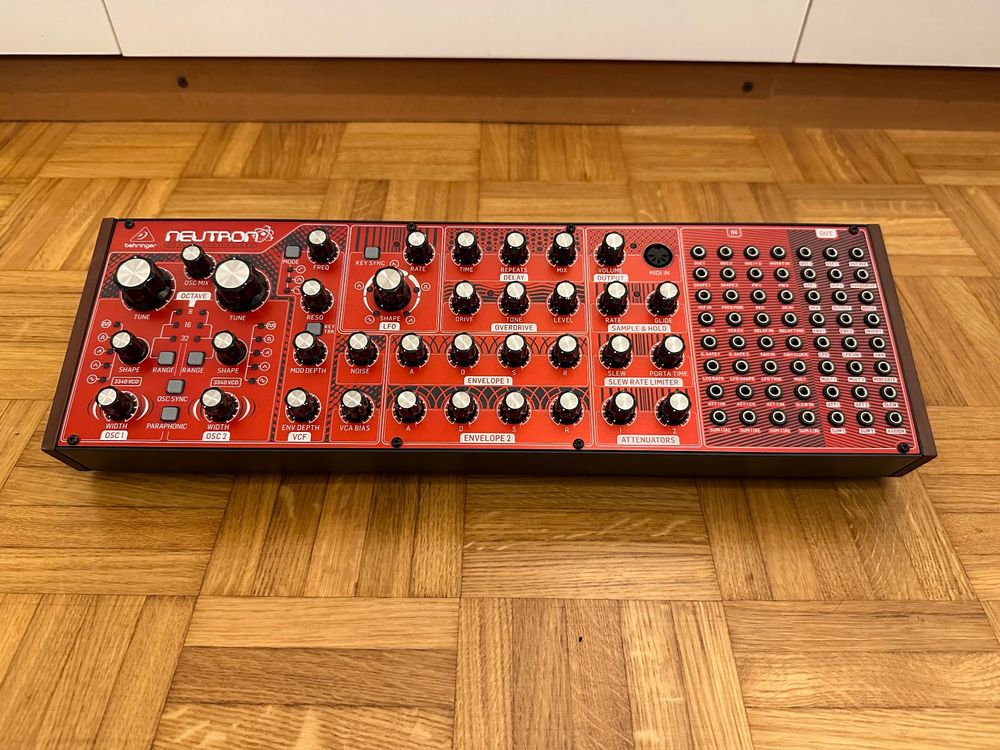 Behringer Neutron | Kaufen auf Ricardo