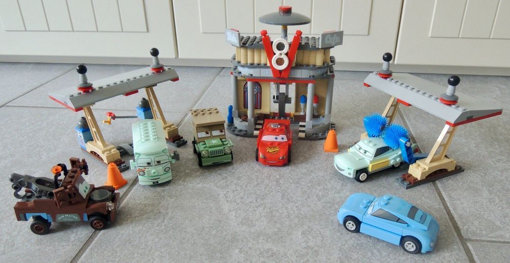 LEGO Cars Flo's V8 Café (8487) | Kaufen auf Ricardo