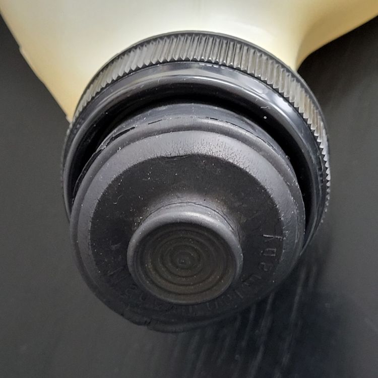 VW Bus Bully T2, Behälter Scheibenwasser (Defekt) in Stansstad für CHF ...