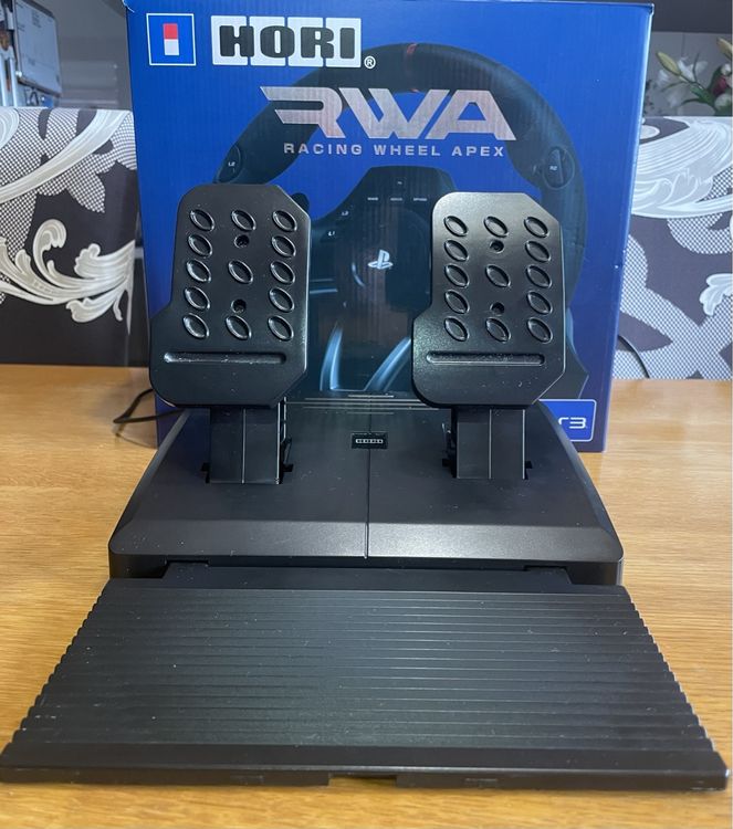 HORI RACING WHEEL (Gebraucht) in Posieux für CHF 40 – mit Lieferung auf ...