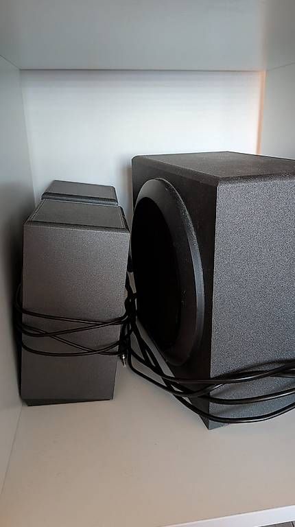 PC Lautsprecher Logitech Z337 (Gebraucht) in Nesslau für CHF 5 – mit ...