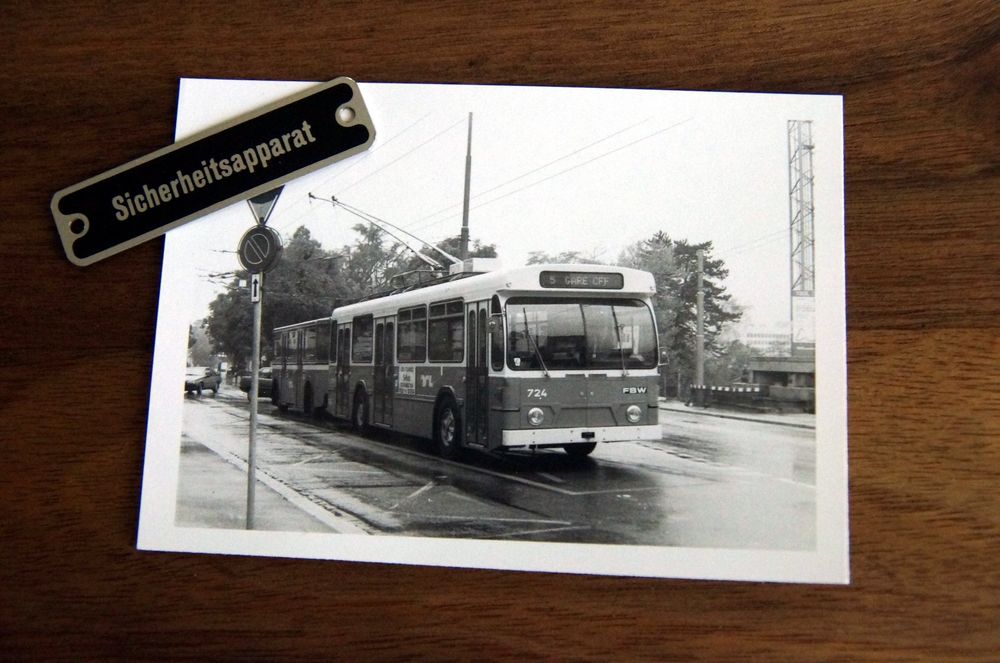 Tramways Lausanne FBW Trolleybus 724 - Montbenon 1989 (Foto) (Gebraucht ...