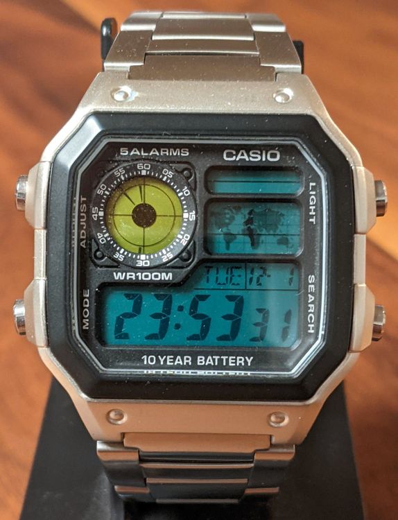 Casio Royale Mod (Gebraucht) in Vessy für CHF 50 – mit Lieferung auf ...