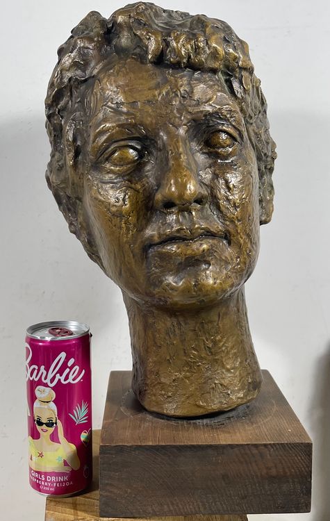 Grosse 20.Jh Schweizerschule Büste Skulptur aus Bronze (Gebraucht) in Root für CHF 29 – nur ...