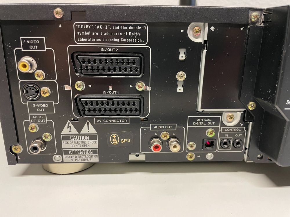 Pioneer CLD-D925 (Defekt) in Flawil für CHF 180 – nur Abholung auf ...