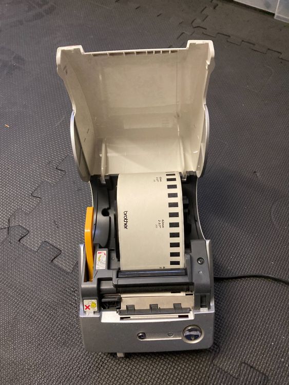 Brother P-touch QL-500 Etikettendrucker inkl. DK-Rolle (Gebraucht) in ...