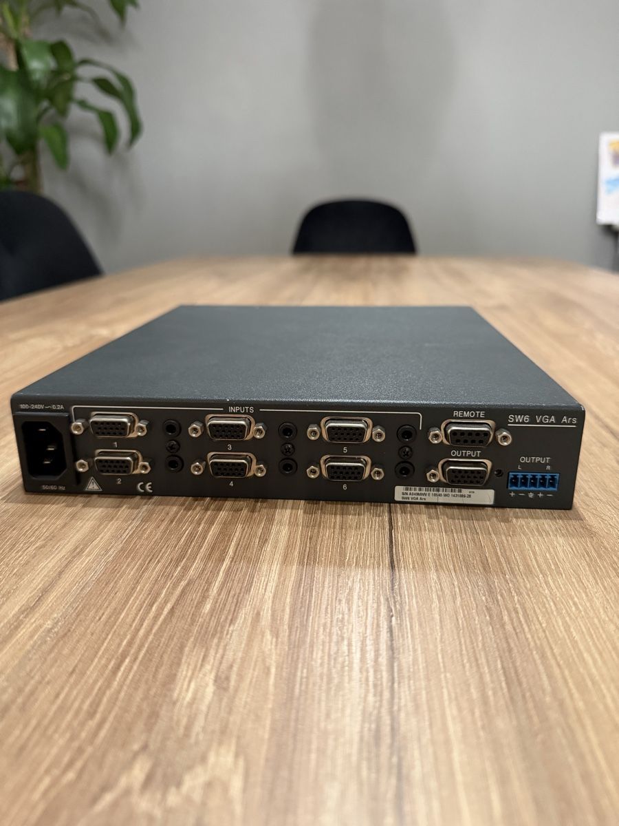 Switcher VGA/Audio Extron SW VGA/Ars Series - Parfait état (D'occasion ...