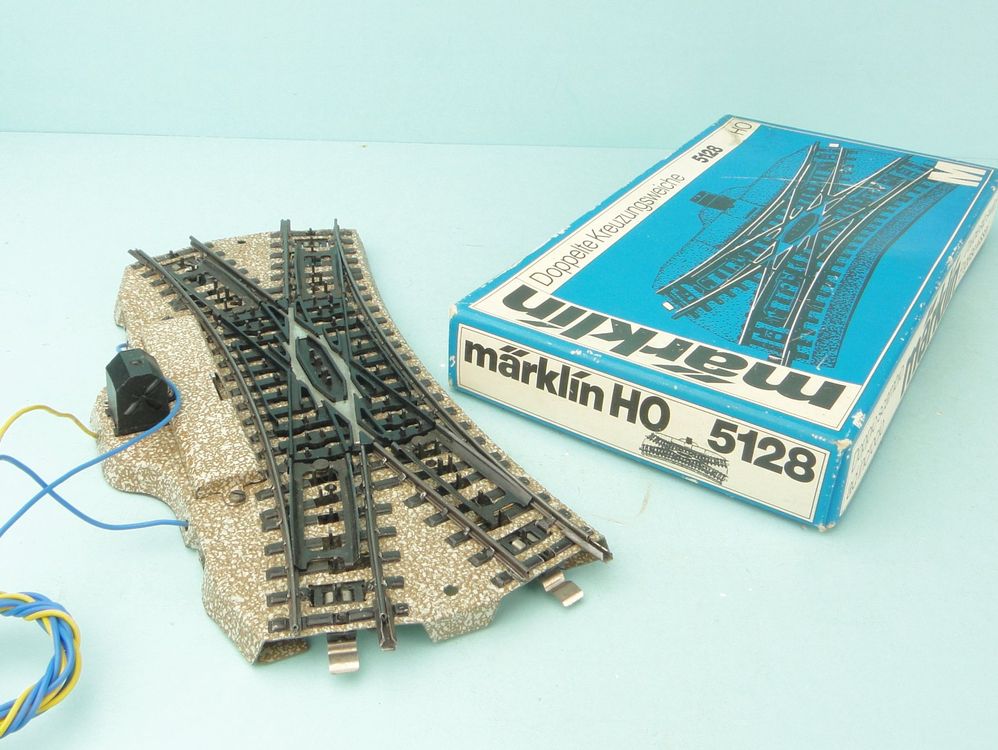 Märklin M-Gleis 5128 Kreuzweiche | Kaufen auf Ricardo
