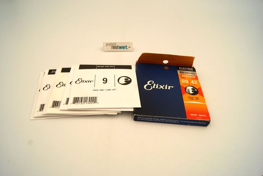 E-Gitarrensaiten von ELIXIR (Neu und originalverpackt) in Bülach für ...