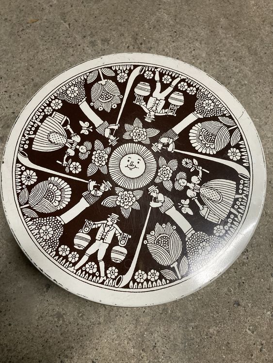 Nur Abholung! Guetzlidose Keksdose Gebäck dose Blech alt (Gebraucht) in ...