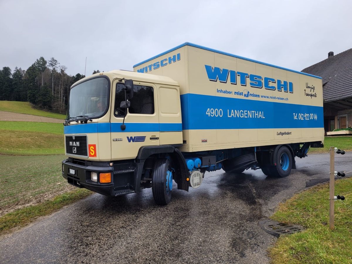 Lastwagen MAN 19. 292 F Umzugs LKW (Gebraucht) in Sigriswil für CHF ...
