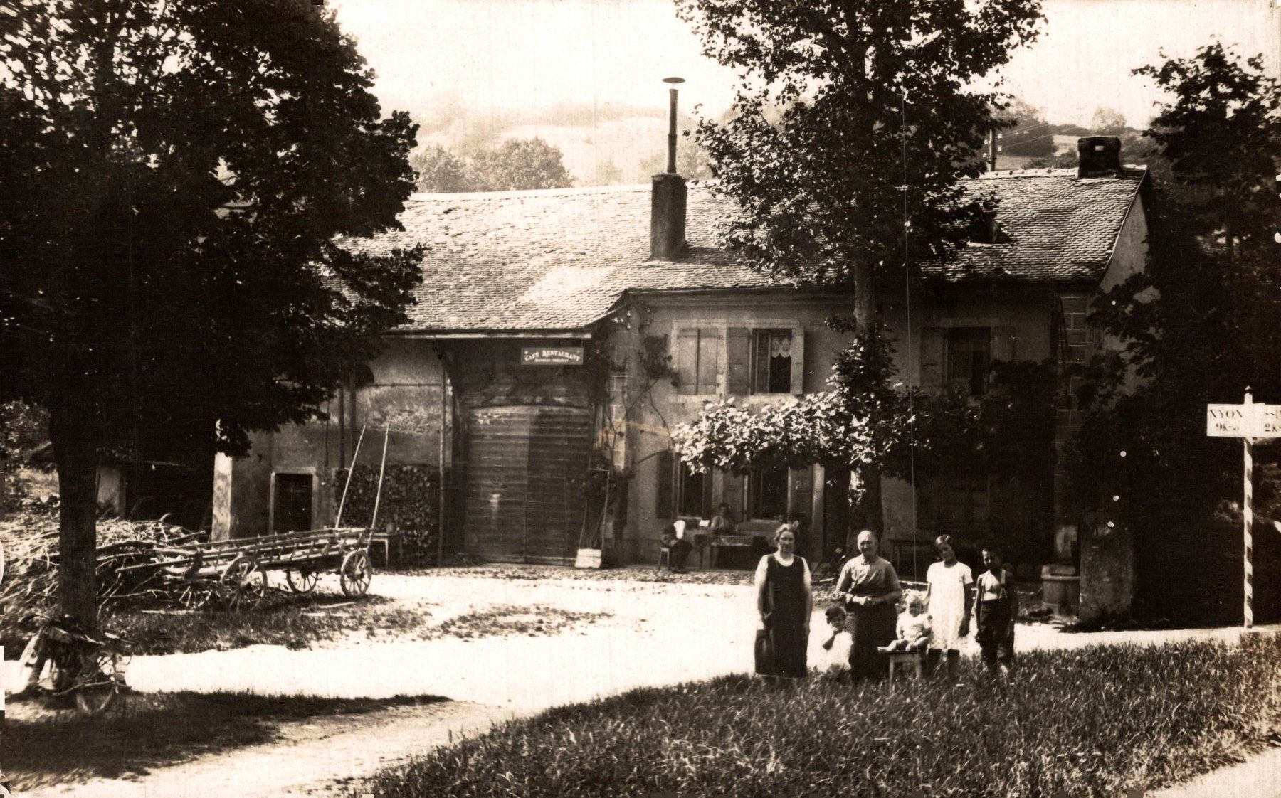 Bauernhaus mit Scheune, Besitzerfamilie (Nähe Nyon) (Gebraucht) in ...