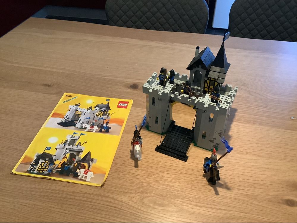 Lego Ritterburg 6074 mit Anleitung komplett (Gebraucht) in für CHF 97 ...