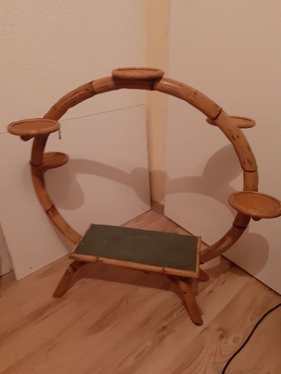 Dekoratives Pflanzen Regal Etagere Rattan Rund Unikat | Kaufen auf Ricardo