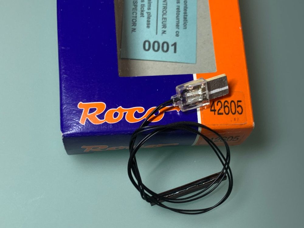 ROCO Line Schaltschwelle * Traverse de contact ROCO Line (Neu und ...