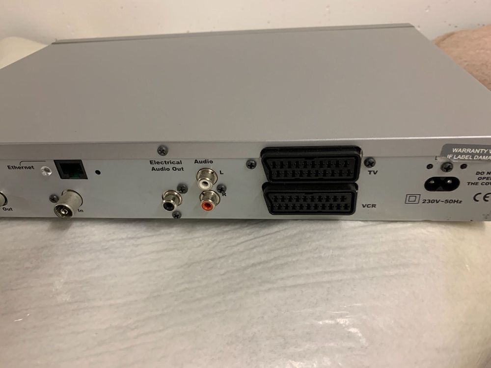 UPC Mediabox Thomson mit Fernbedienung | Kaufen auf Ricardo