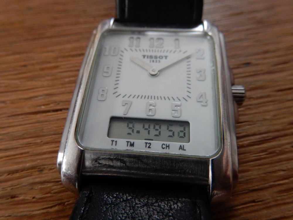 Tissot two timer herren (D'occasion) à Balsthal pour CHF 50 – avec ...