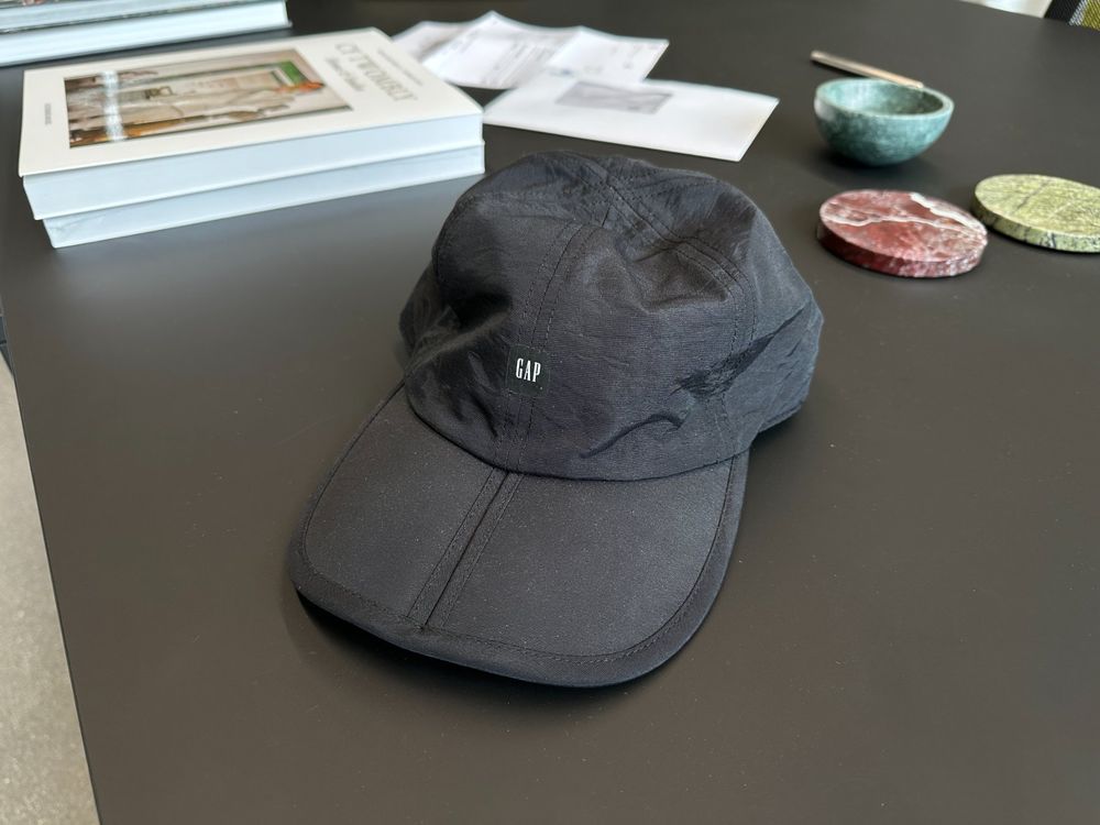 YZY GAP – FOLDABLE CAP (Neu (gemäss Beschreibung)) in Lausanne für CHF ...