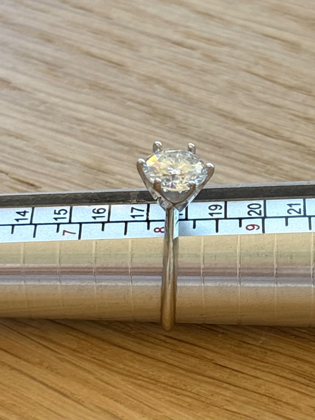 Luxus Solitär Zirkonia Ring 18/8 2Ct sehr Brillant (Gebraucht) in Biel ...