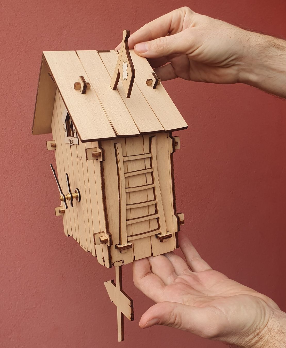 À vendre pendule àcoucou Swiss Koo jamais utilisé. (Neuf (Voir ...