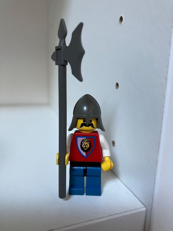 Lego figurine Castle Lion Knight 1996 Figur (Gebraucht) in Fully für ...