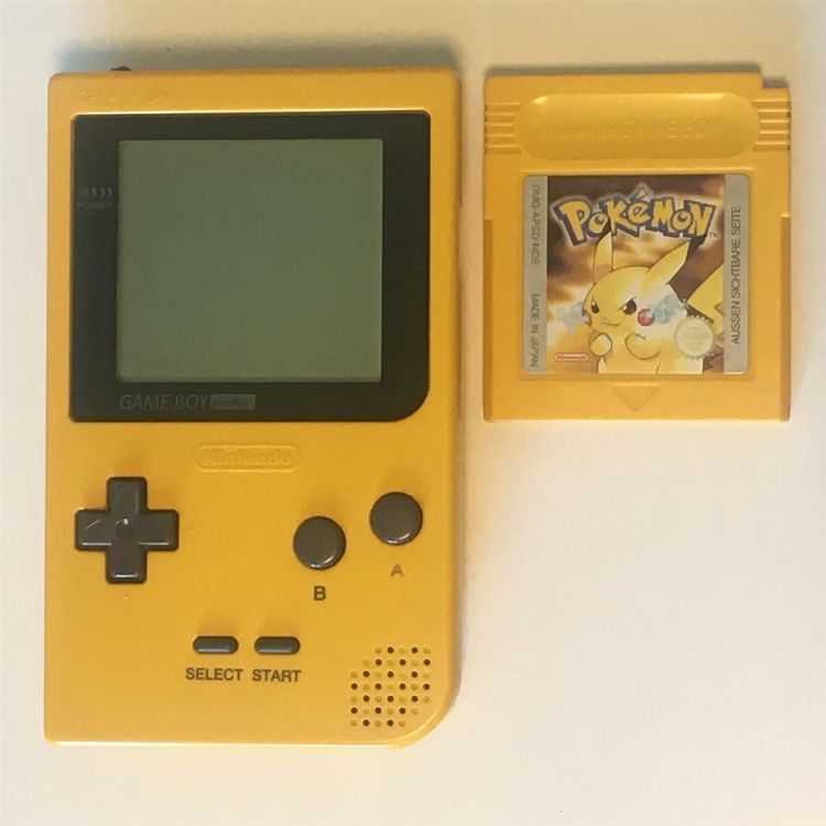 Gameboy Pocket Gelb + Pokemon Pikachu DE (Gebraucht) in Mollis für CHF ...
