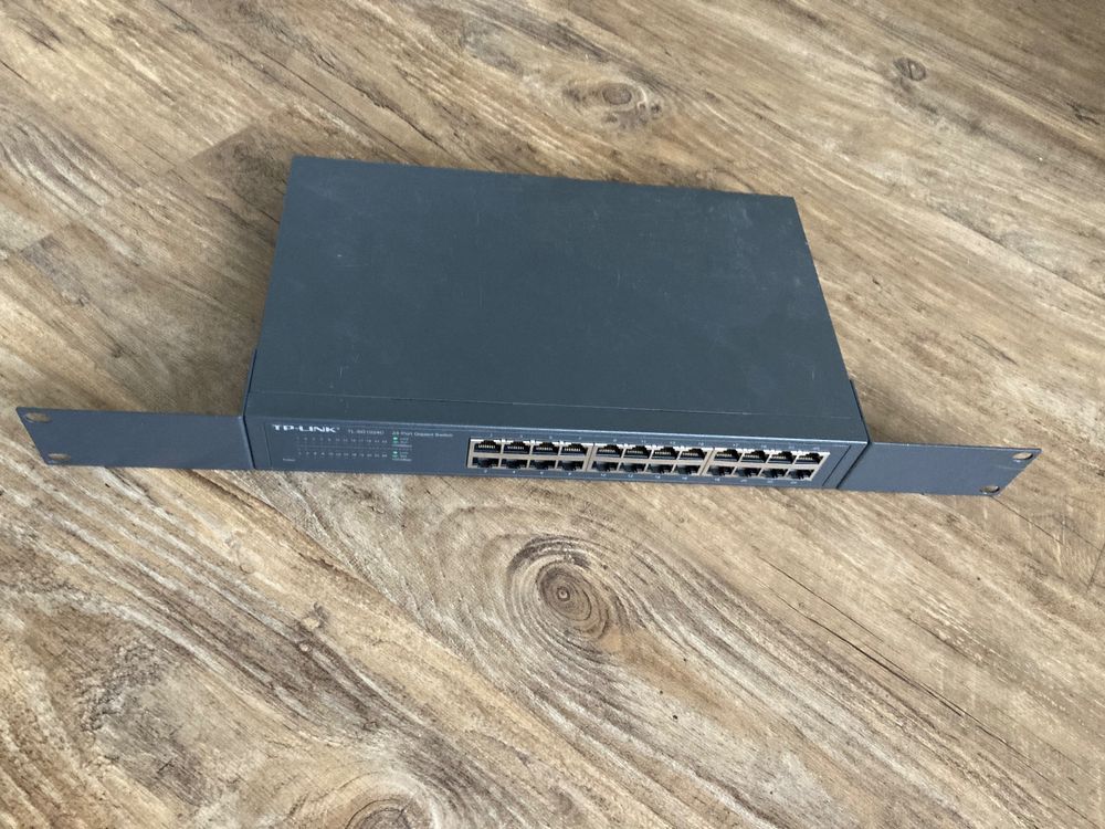 TP-Link 24 Port Gigabit Switch | Kaufen auf Ricardo