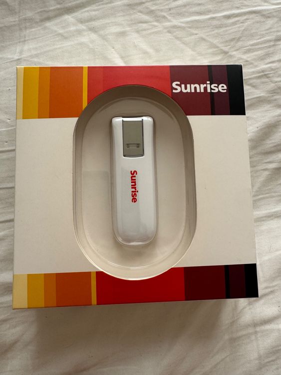 Sunrise Huawei Mobile Hotspot E180 Rotate LTE USB Stick. NEU (Neu und ...