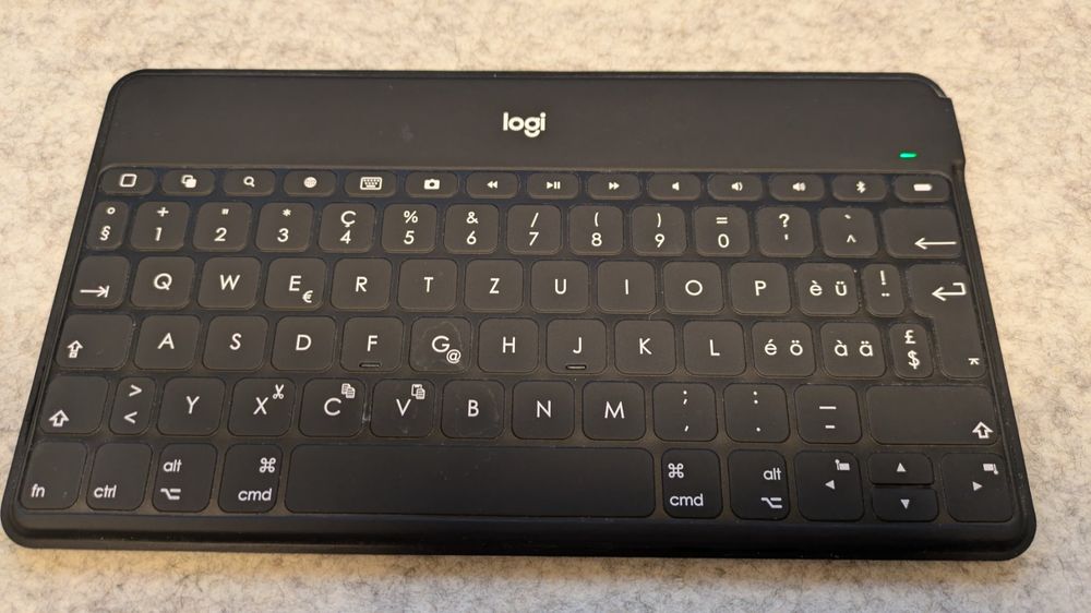 Logitech Key-To-Go, schwarz, BT (Usato) a Sargans per CHF 12.95 – con ...