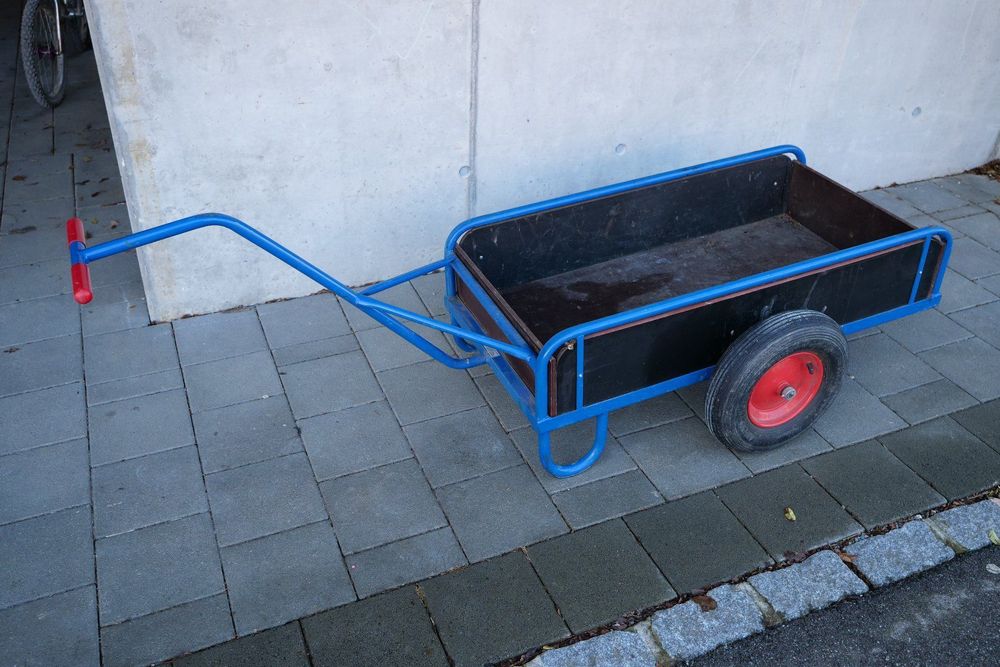 Char / charette à bras Mapo (Gebraucht) in Ependes FR für CHF 199 – nur ...