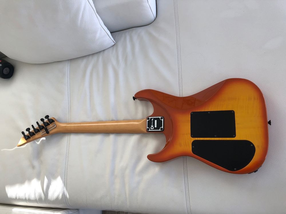 Charvel 375 Deluxe 1992 | Kaufen auf Ricardo