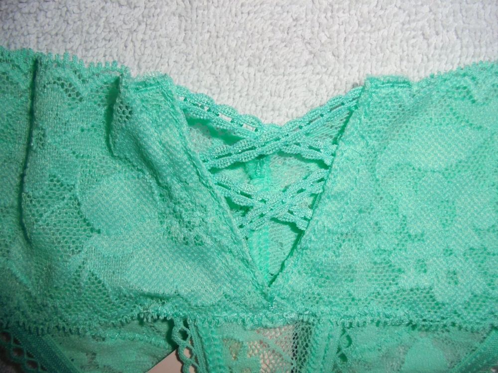 VICTORIA'S SECRET LACIE THONG, M, NEU, RÜCKSEITE...... (Neu und ...