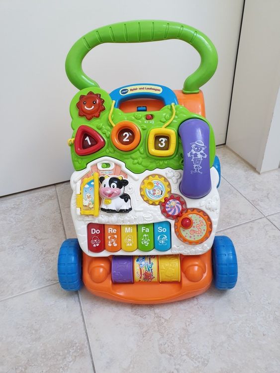 VTECH Spiel- und Laufwagen (Gebraucht) in Emmetten für CHF 3 – mit ...