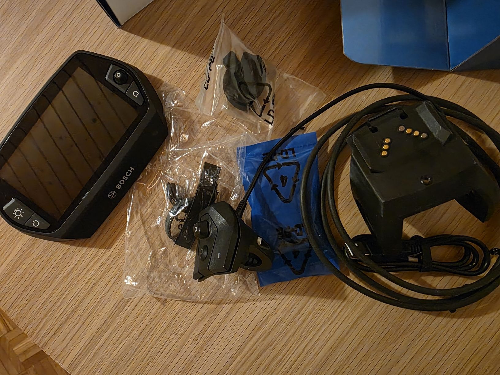 Bosch eBike Nyon Nachrüst-Kit (Neu und originalverpackt) in Buchs SG ...