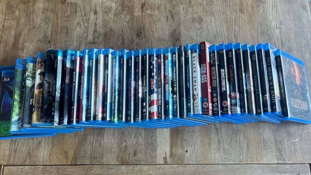 Blu-ray Movie Collection - Over 35 Titles! (Gebraucht) in Lugano für ...